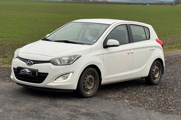 Hyundai i20 5-dörrar 1.2 Premium | NYBES säljes i Staffanstorp | Blocket