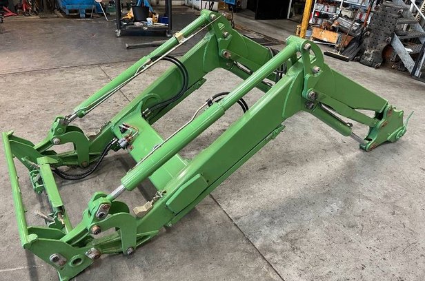 Fendt Agco loader / lastare 4x80 säljes i Lin - såld eller borttagen