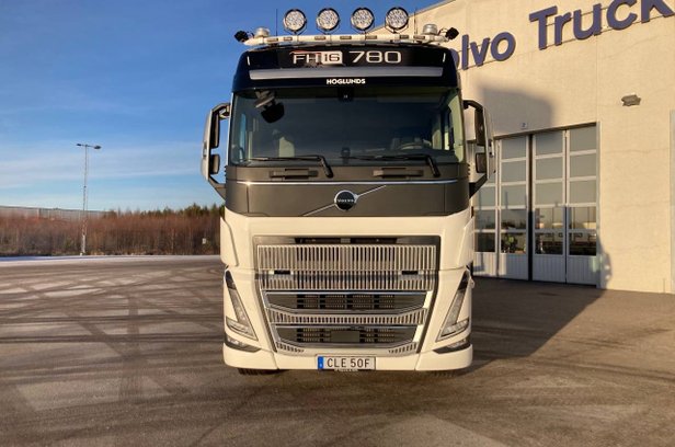 Volvo FH 780 timmerbil säljes i Örebro | Blocket