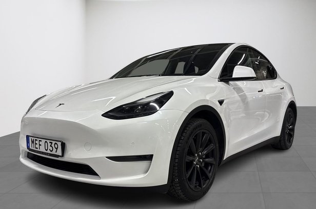 Tesla Model Y Long Range AWD Longe säljes i Luleå | Blocket
