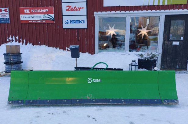 Sami Frontblad 3,0m säljes i Umeå | Blocket
