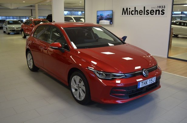 Volkswagen Golf Life Edition 1.5 eTSI 150hk DSG7 säljes i Tomelilla ...