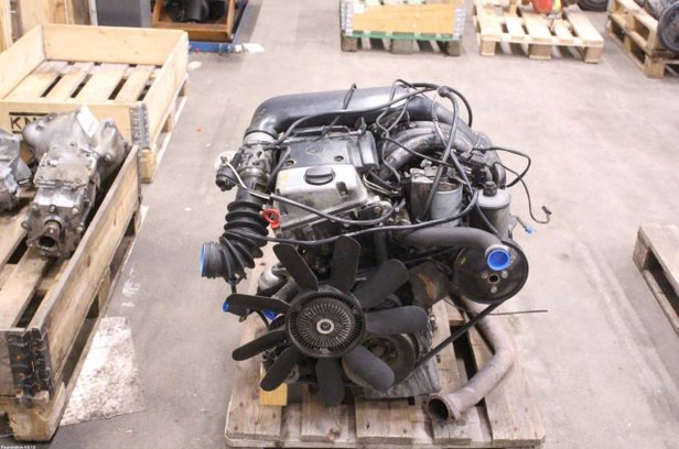 Motorpaket Mercedes OM605 säljes i Lycksele | Blocket