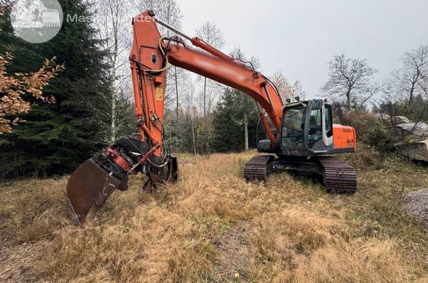 Hitachi ZX 210 LC-3 säljes i Malmö stad | Blo - såld eller borttagen