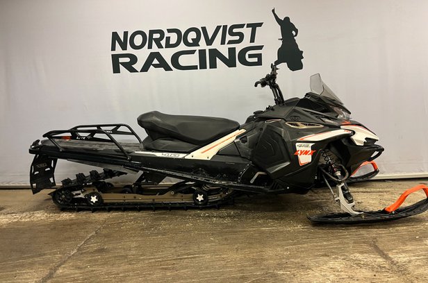 Lynx 49 Ranger PRO 900 ACE MOMSAD *Fri frakt säljes i Sandviken | Blocket