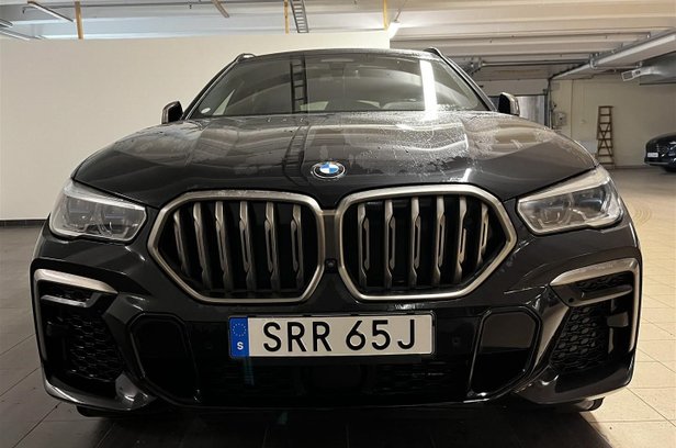 BMW X6 M50i Ultimate Edt B&W Night Vision El Drag Kamera 530 säljes i Jönköping | Blocket