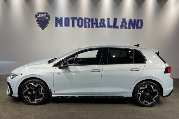 Volkswagen Golf R-LINE 1,5 eTSI 150 HK DSG7 säljes i Halmstad | Blocket