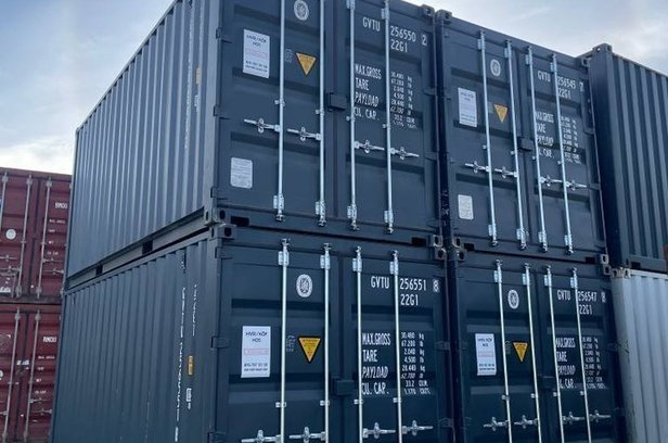 Container 8ft 10ft 20ft 40ft i lager isolering,elpaket säljes i Piteå ...