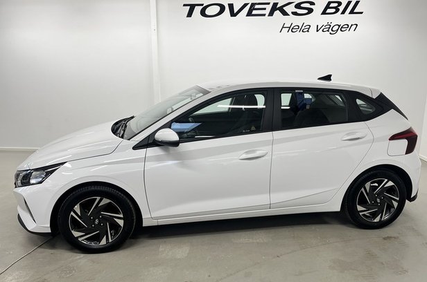 Hyundai i20 1.2 MPi Manuell, 84hk, 2022 Essential säljes i Motala | Blocket