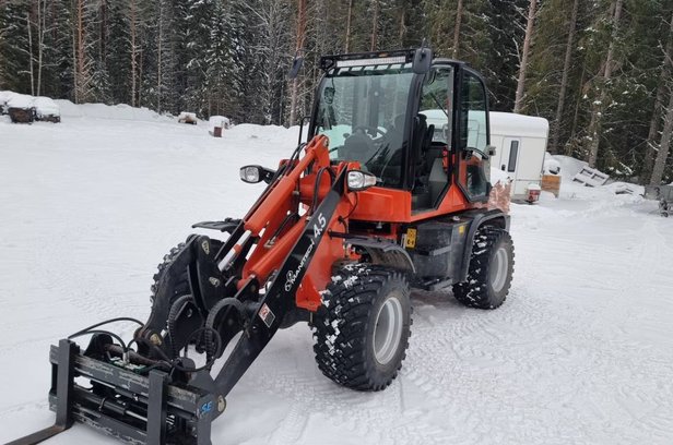 KOMMANDE INBYTE - Manitech 4.5 Advanced 2024 hjullastare 4x4 säljes i ...