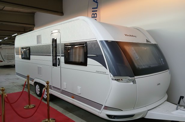 Hobby 660 WFC PRESTIGE BoAC, Alde, Akterplacerat badrum KAMP säljes i ...