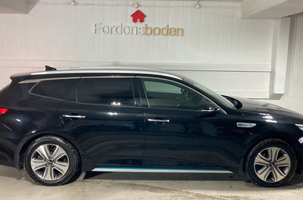 Kia Optima SW Plug-in Hybrid Adv Plus Skinn H&K Navi Drag säljes i ...