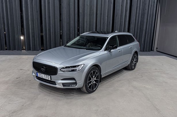Volvo V90 Cross Country T5 AWD Inscription Pro|Pano|B&W|360| säljes i ...