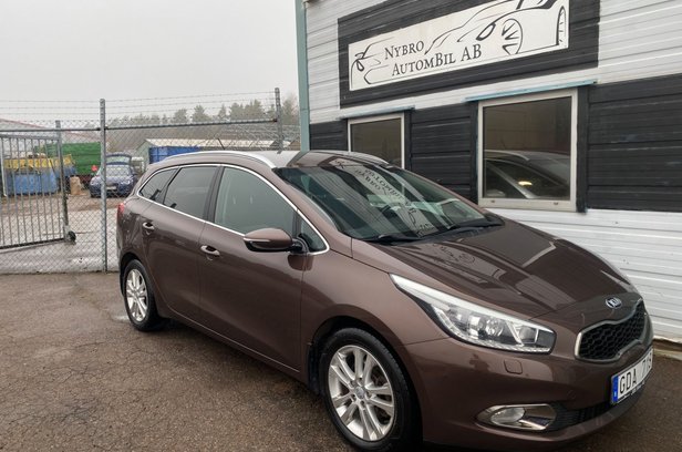 Kia CEED cee'd_sw 1.6 CRDi EX Comfort Euro 5&Nybesiktad&Serv säljes i ...