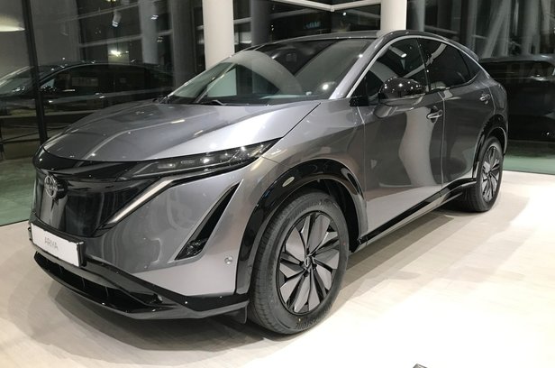 Nissan Ariya 87 kWh e-4orce Evolve ink service & vinterhjul! säljes i ...