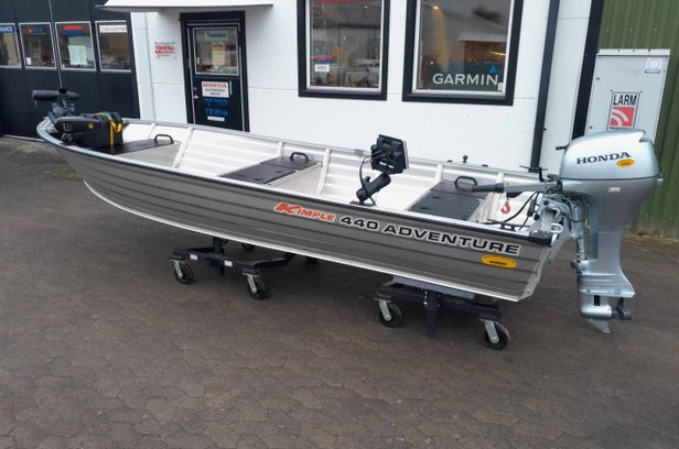 Beg Kimple 440 Adventure + Honda 20 eltilt -24 + MinnKota säljes i ...