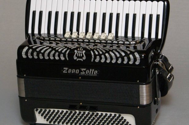 Dragspel Zero Sette 3-körigt B18 Fraktfritt säljes i Kungsbacka | Blocket