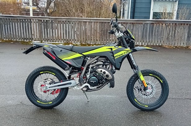 FANTIC XM50 PERFORMANCE MOTARD säljes i Jönköping | Blocket