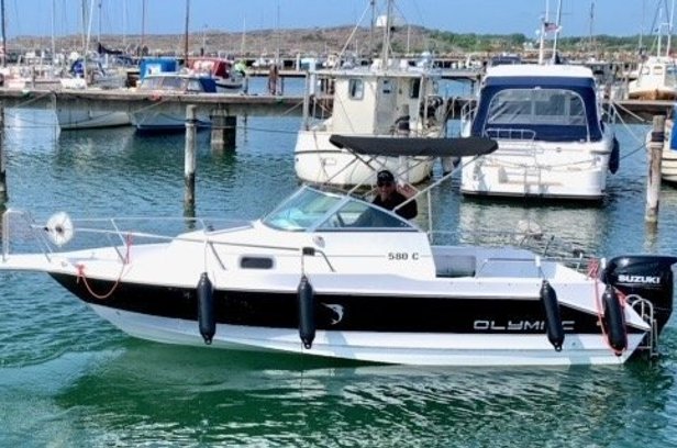 Olympic 580 C m Suzuki DF 140 ATL Mycket utrustning -2021 säljes i ...