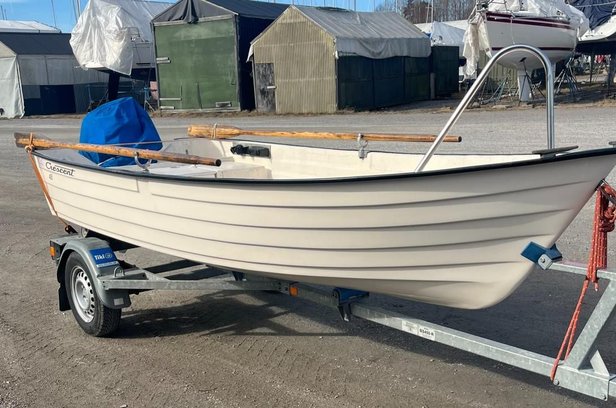 Crescent 405 -14, Yamaha F15CMHS -16 säljes i Norrköping | Blocket