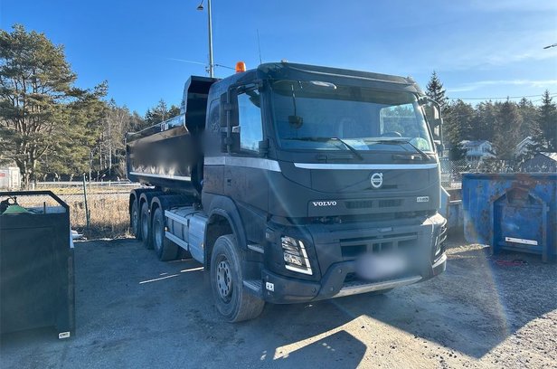 Tippbil VOLVO FM 84 TR säljes i Kungälv | Blocket