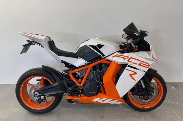 KTM RC8 R Räntefritt 36 mån säljes i Gävle | Blocket