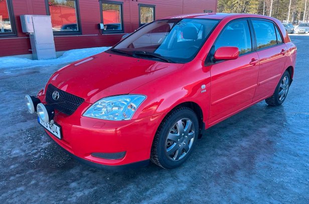 Toyota Corolla 5-dörrars 1.4 VVT-i säljes i Luleå | Blocket