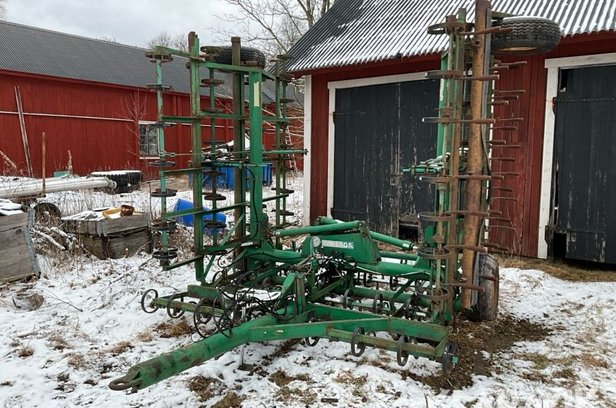 Harv Wibergs XL 94p säljes i Degerfors | Blocket