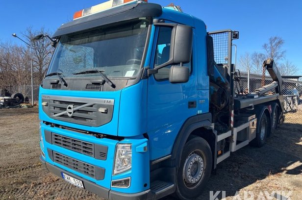 Liftdumperbil Volvo FM330 6x2 Fassikran säljes i Nynäshamn | Blocket