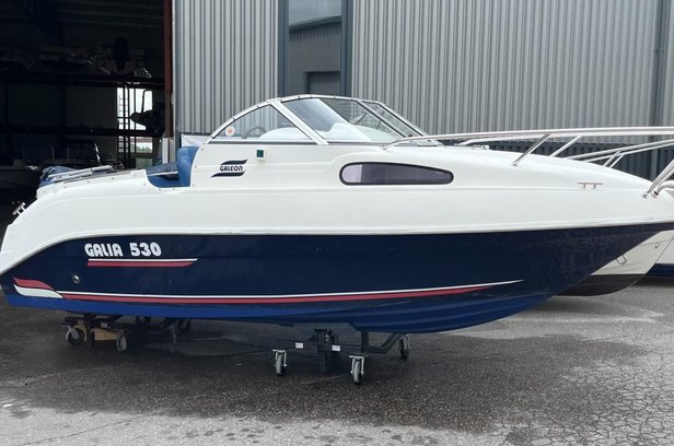 Galia 530 - Johnson 90hk fyrtakt säljes på Tjörn | Blocket