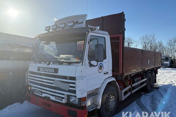 Flakbil Scania 93 M 280 säljes i Kiruna | Blocket