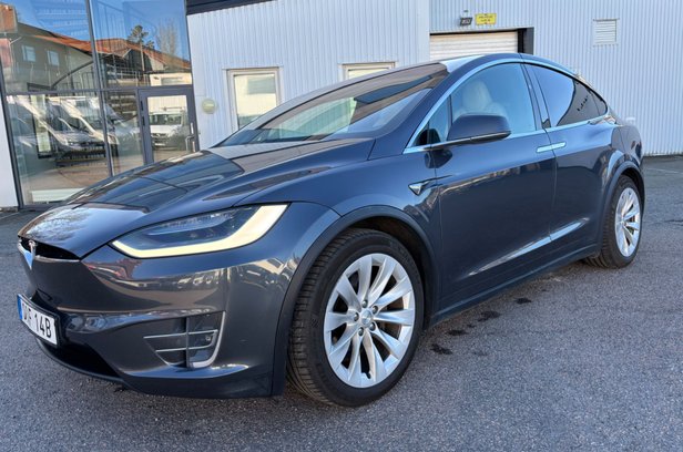 Tesla Model X VAT/MOMS - EXPORT NETTO - APRIL REA - BOKSLUT säljes i ...