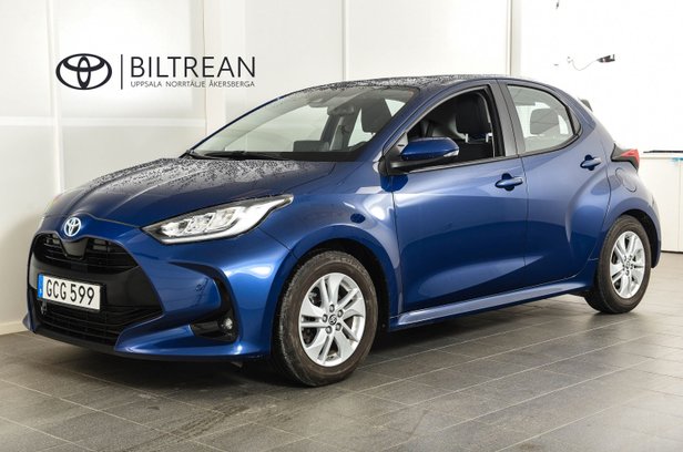 Toyota Yaris 1,5 Elhybrid Active Komfort Säkerhetspaket Drag säljes i ...