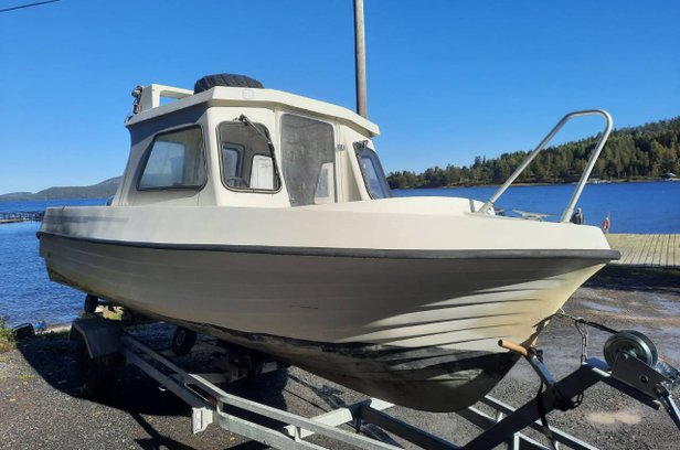 Grisslan 640 C - Honda 115hk 4-takt. säljes i - såld eller borttagen