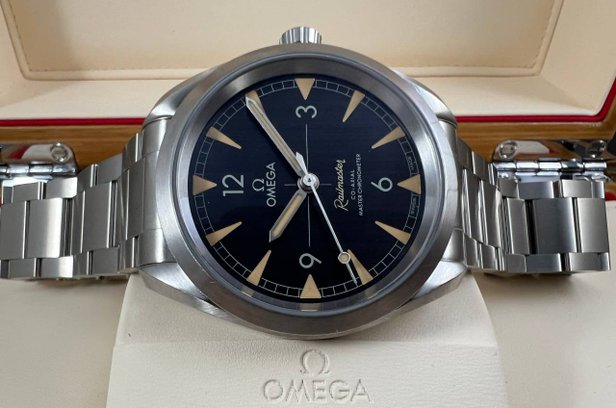 Omega Seamaster Railmaster Co-Axial 40mm Fullset 2018 säljes i Borås ...