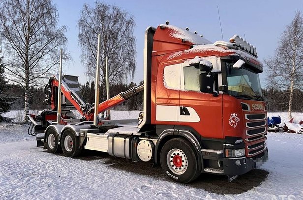Timmerbil med kran Scania R560 säljes i Bollnäs | Blocket