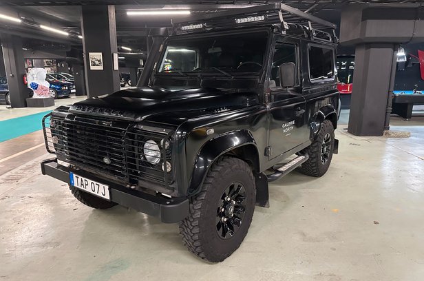 Land Rover Defender 90 Kombi 2.2 TD4 Black Pack, Extra lysen säljes i ...