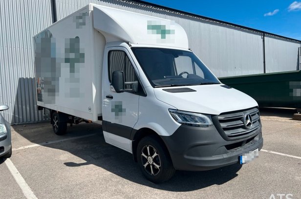 MERCEDES BENZ SPRINTER Lätt lastbil säljes i Flera platser | Blocket