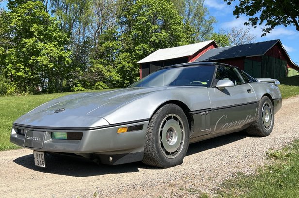 Chevrolet Corvette säljes i Flera platser | B - såld eller borttagen