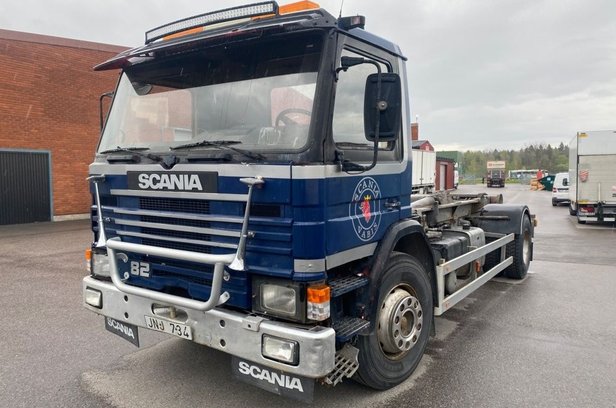 SCANIA P82 M 4X2 50 -1986 säljes i Gävle | Blocket