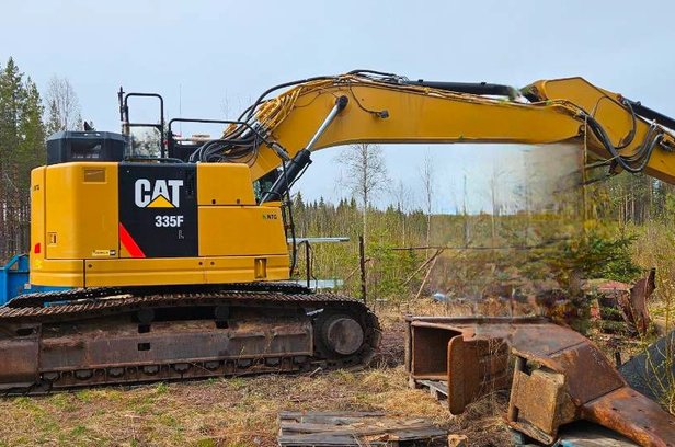CAT 335 F L CR säljes i Luleå | Blocket