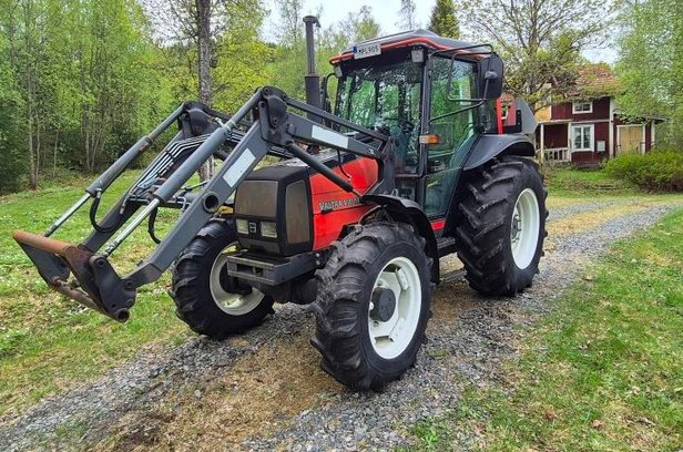Valtra Valmet 600 4wd med frontlastare säljes - såld eller borttagen