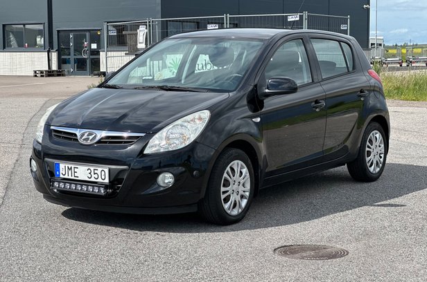Hyundai i20 5-dörrar 1.6 CRDi Premium Euro 4 säljes i Trelleborg | Blocket