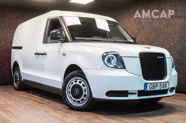 LEVC VN5 1.5 + 31 kWh ULTIMA | MOMS | B.Kamera | Luxury säljes i Motala ...