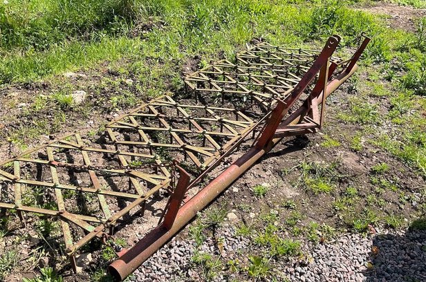 100 pinnars harv Harv säljes i Falköping | Blocket