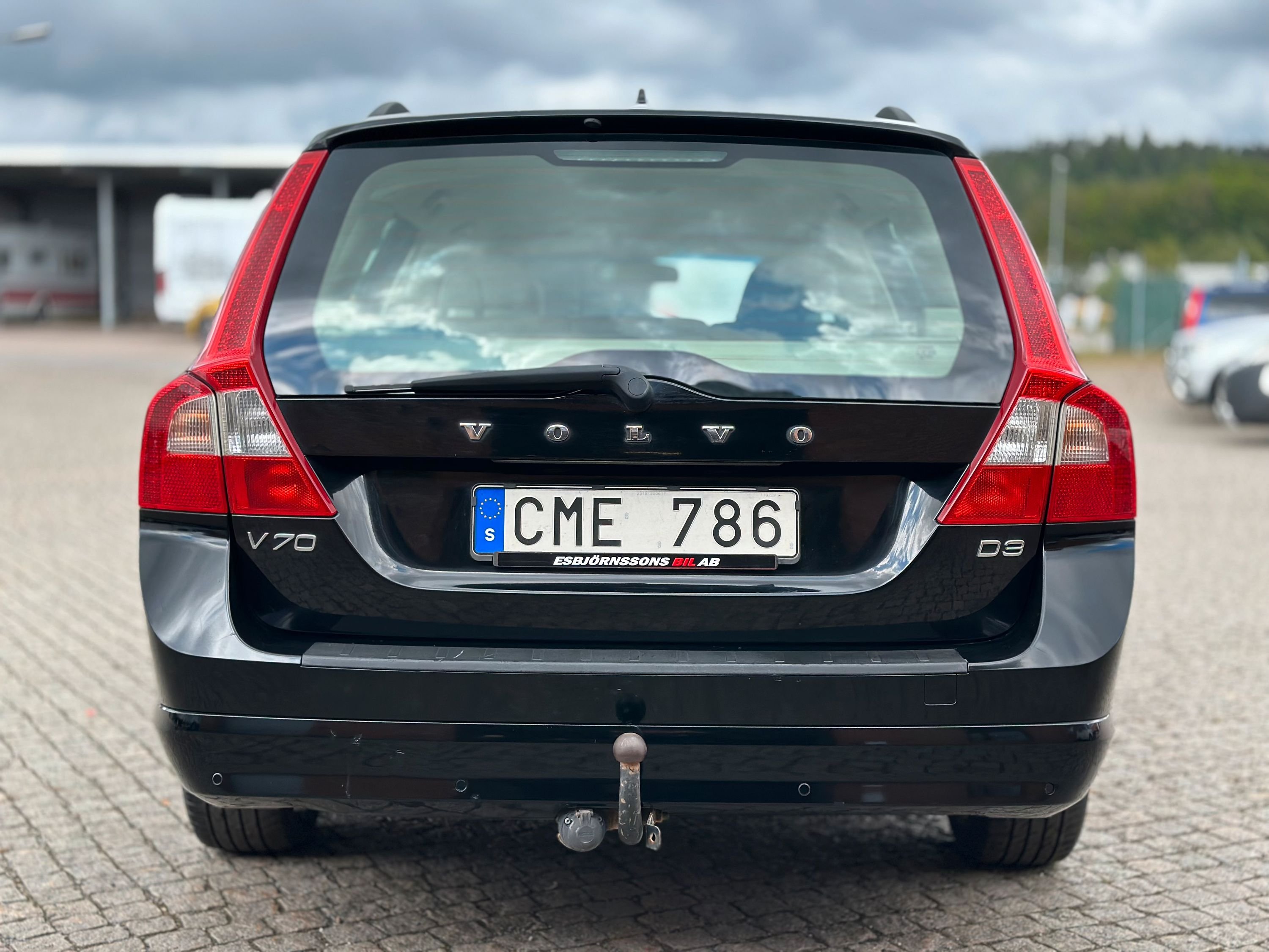 For sale - Volvo V70 D3 Manual, 163hp, 2011 for sale at Esbjörnssons Bil