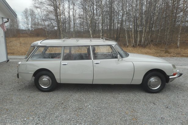 Citroën DS DS 21 Break 2,2 Manuell 106hk AC 7,säter FYND! säljes i ...