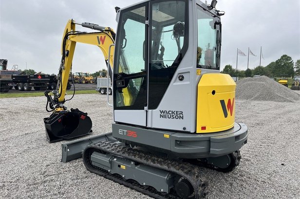 Wacker Neuson ET 35 Minigrävare säljes i Burlöv | Blocket