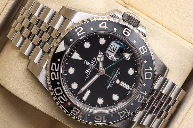 Rolex GMT-Master II | BRUCE WAYNE | 2024-09 | Svenskt kvitto säljes i ...
