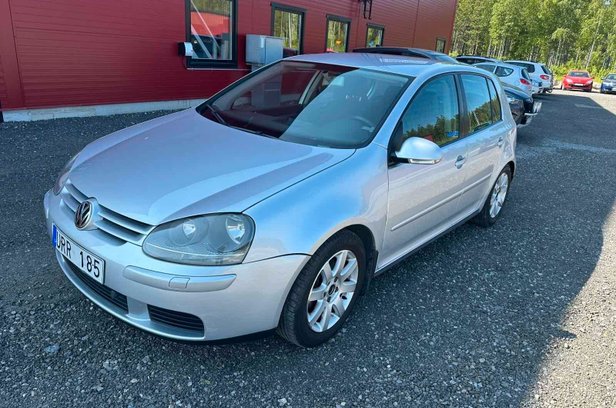 Volkswagen Golf 5-dörrar 1.6 FSI Sportline Euro 4 säljes i Luleå | Blocket